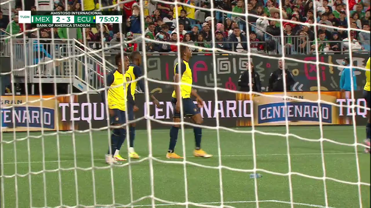 ¡GOL! anota para Ecuador. Walter Chalá | TUDN Selección Mexicana | TUDN