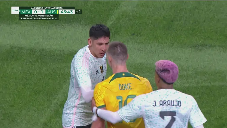 ¡Arman el traca-traca! Edson y Duke se encaran y casi llegan a los ...