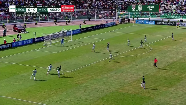 ¡TIRO ATAJADO! disparo por Fernando Nava. | TUDN Selección Mexicana | TUDN