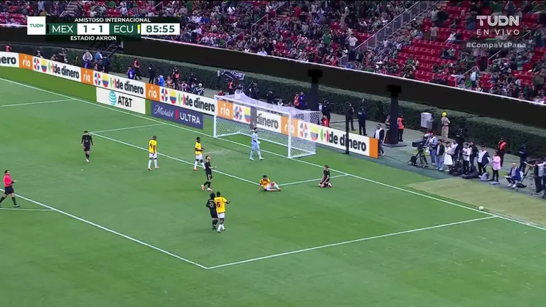 ¡TIRO ATAJADO! disparo por Marcel Ruíz. | TUDN Selección Mexicana | TUDN