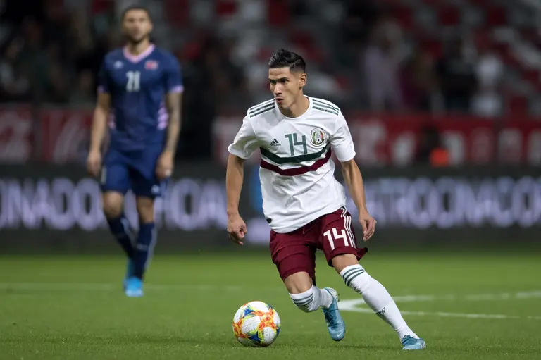 Uriel Antuna da crédito a su constancia con México en 2019 | TUDN ...