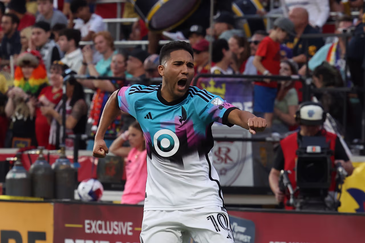 camino reivindicación Emanuel Bebelo Reynoso arrancó gol minnesota ...