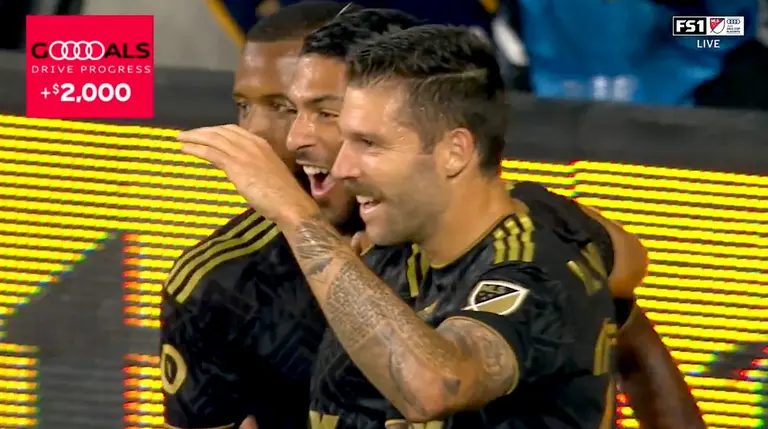 Gran asistencia de Vela y Bouanga la manda a guardar para el 1-0 de LAFC | TUDN MLS | TUDN