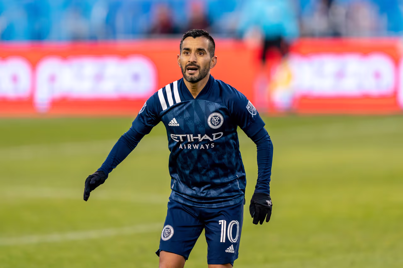Por una lesión de ligamentos, Maxi Moralez estará fuera de NYCFC entre ...