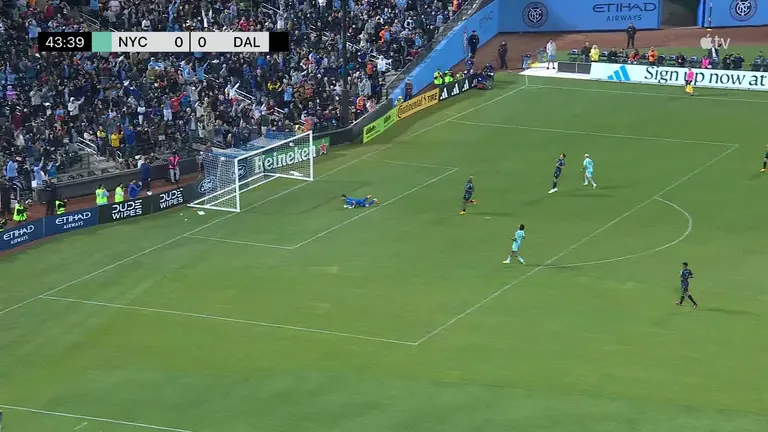 Santiago Rodriguez revienta las redes desde fuera del área y pone el 1 ...