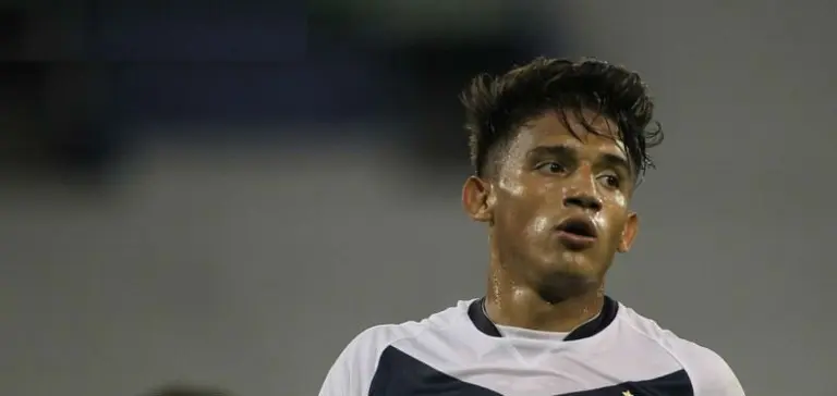 Yamil Asad, figura de Vélez Sarsfield, tendría acordada su llegada al Atlanta United del 'Tata ...