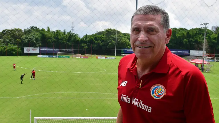 Costa Rica: Luis Fernando Suárez da primer convocado a Qatar 2022 y no ...