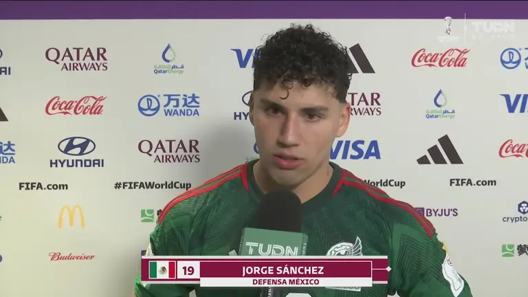 Jorge Sánchez elogia a Ochoa: "Cuando necesitamos a Memo, siempre ...