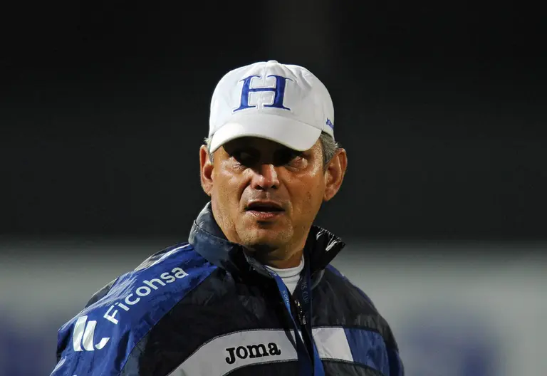 ¡Oficial! Reinaldo Rueda regresa a la selección de Honduras | TUDN ...