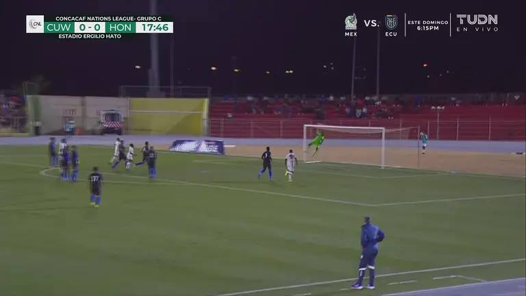 ¡Potente disparo! Kuwas estuvo cerca de abrir el marcador para Curazao ...