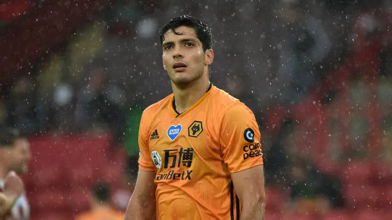 Paul Ince prefería a Raúl Jiménez encima de Cavani | TUDN Premier ...