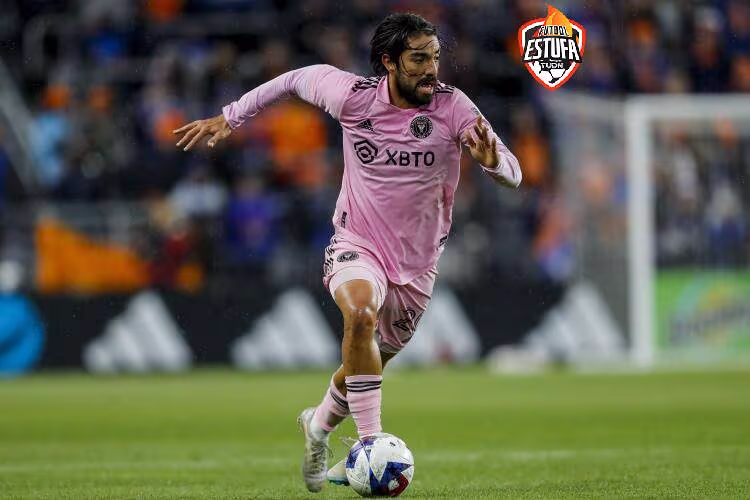 Rodolfo Pizarro es pretendido por el AEK Atenas de Matías Almeyda y ...