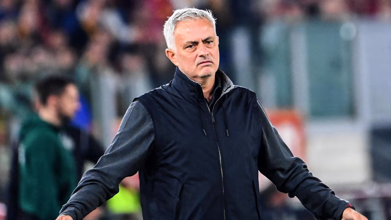 Mourinho explota: “Me siento traicionado por uno de mis jugadores ...