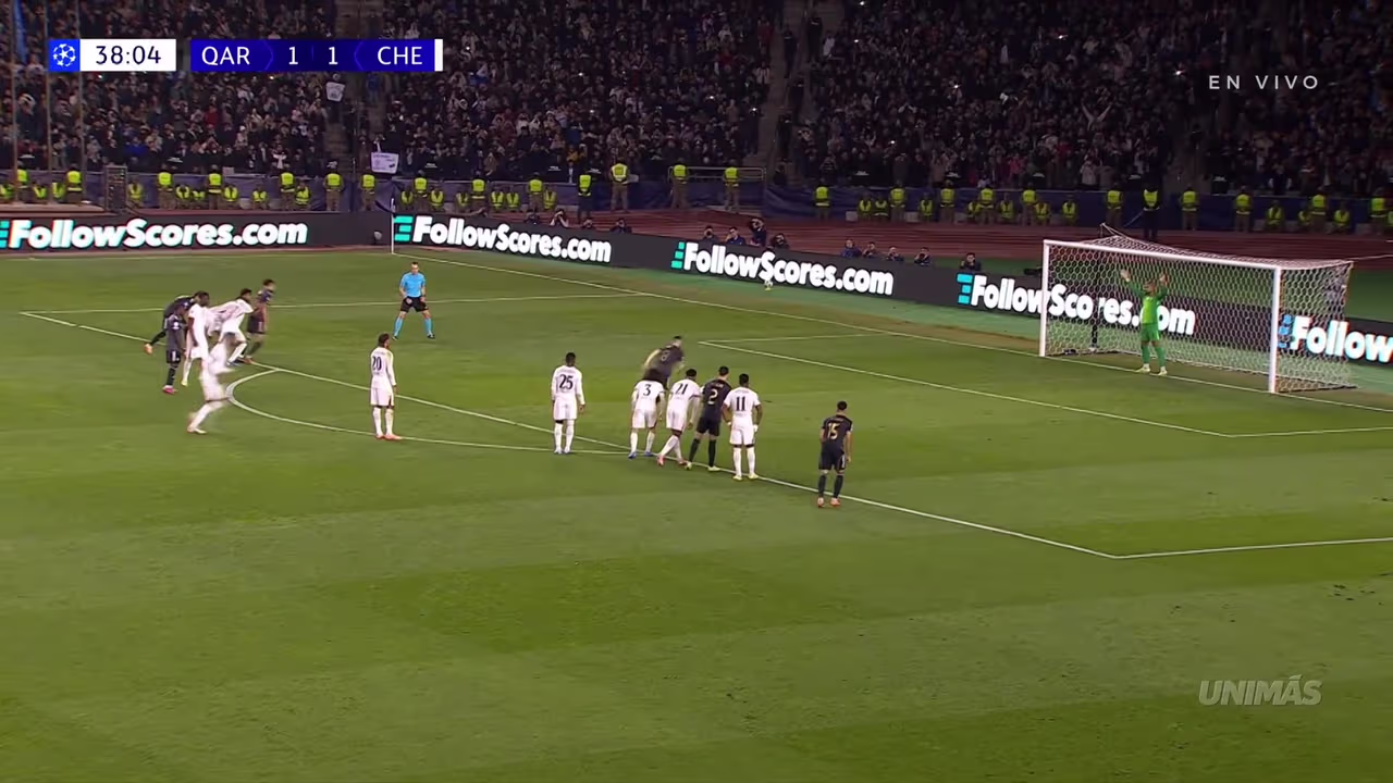 ¡DE PENAL! Janković no falla y el Qarabag toma ventaja ante el Chelsea ...