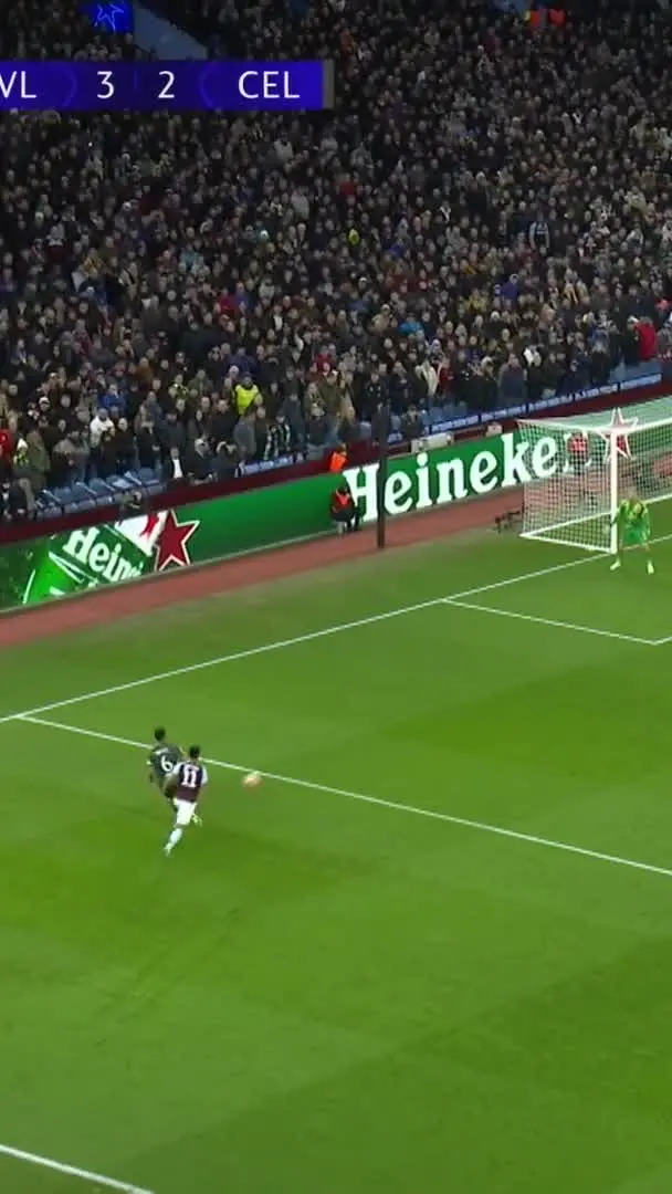 Gk Save by Celtic | TUDN UEFA Champions League | TUDN