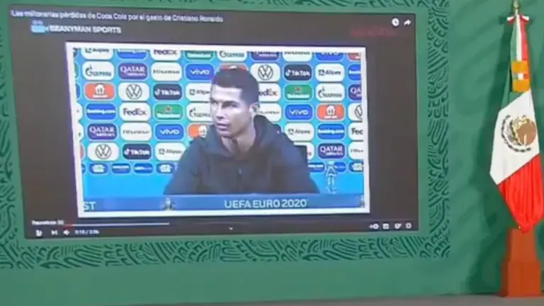 AMLO pone como ejemplo a CR7 y lamenta eliminación de Portugal | TUDN ...