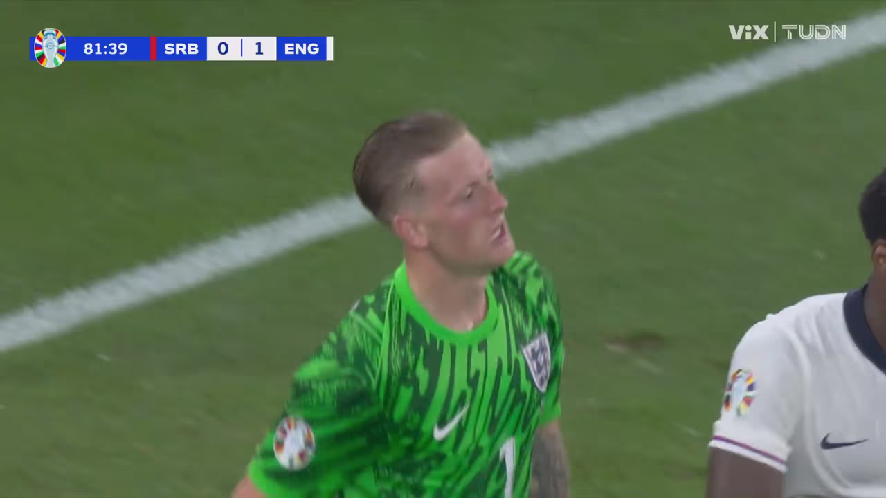 ¡Serbia quiere el empate! Pickford vuelve a aparecer ante Vlahovic ...