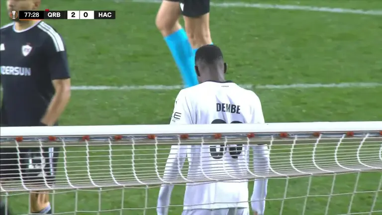 ¡TIRO ATAJADO! disparo por John Paul Dembe. | TUDN UEFA Europa League ...