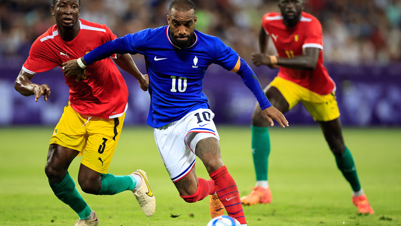 Francia vence a Guinea y califica virtualmente a Cuartos de Final de ...
