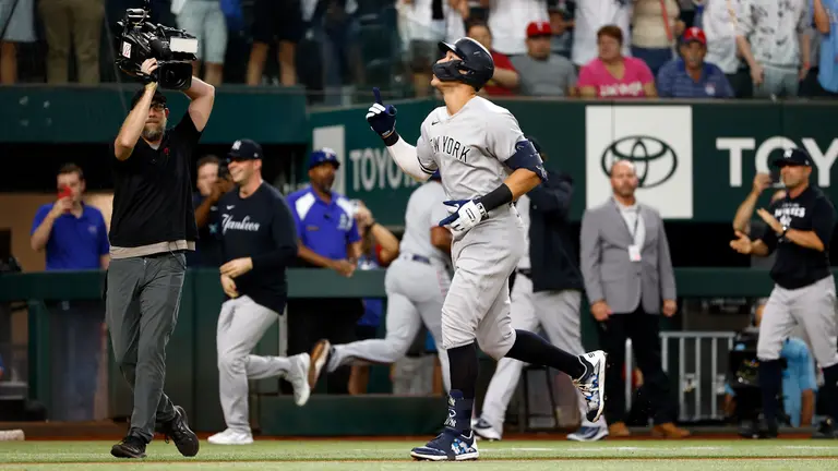Aaron Judge supera a Roger Maris con home run 62 en la Liga Americana para Yankees | TUDN Más ...
