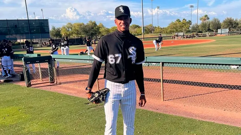 El dominicano de los White Sox, Anderson Comas, se declara gay | TUDN ...