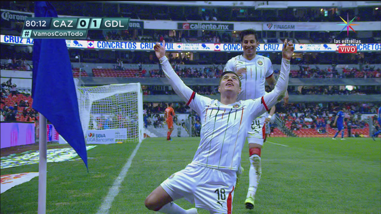 Gol Ronaldo Cisneros (Cruz Azul 0-1 Chivas) | TUDN Más Deportes | TUDN
