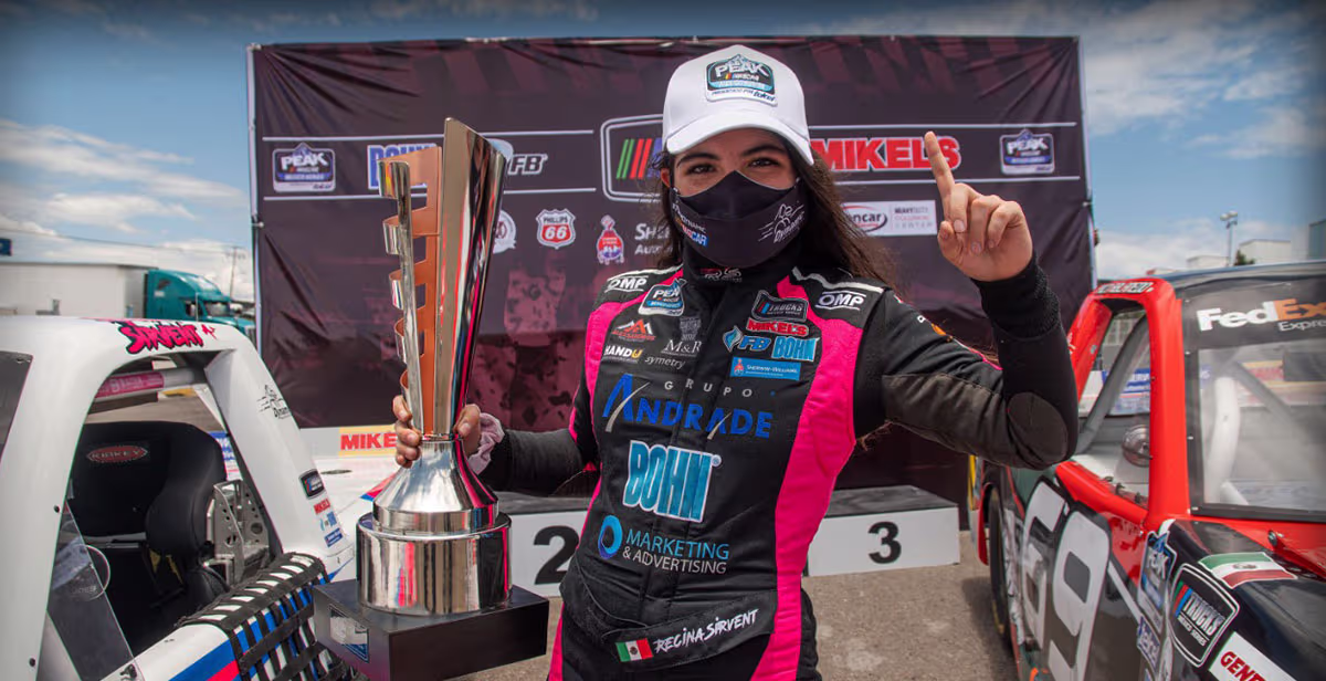 Regina Sirvent, primera mujer en ganar en las NASCAR Trucks | TUDN Más ...