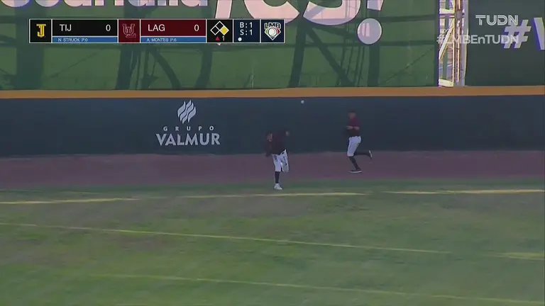 ¡Atrapadón de 'Panchito' Hernández que pone segundo out para Unión ...