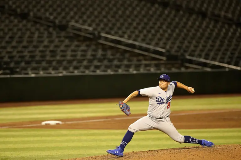 Debuta el mexicano Víctor González con Los Ángeles Dodgers | TUDN MLB ...