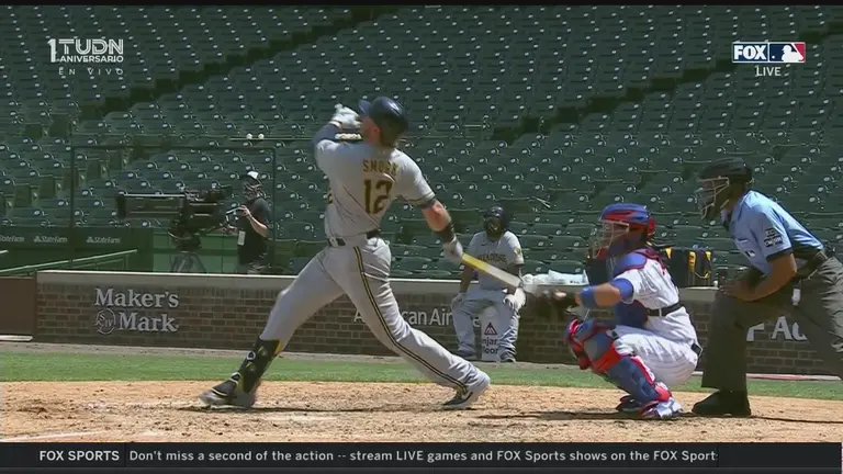 ¡La mandó a guardar! Justin Smoak batea increíble jonrón | TUDN MLB | TUDN