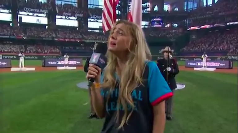MLB: Ingrid Andress entona borracha el Himno Nacional de Estados Unidos ...