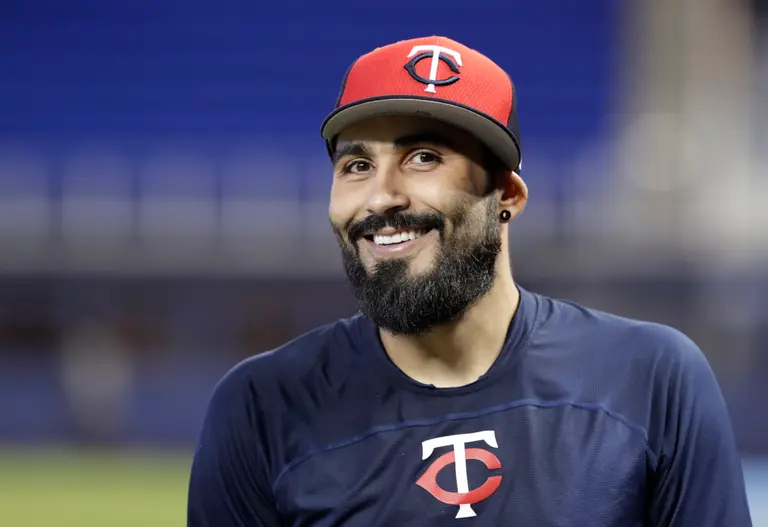 ¿Quién es Sergio Romo, qué posición juega y cuál su equipo de MLB ...