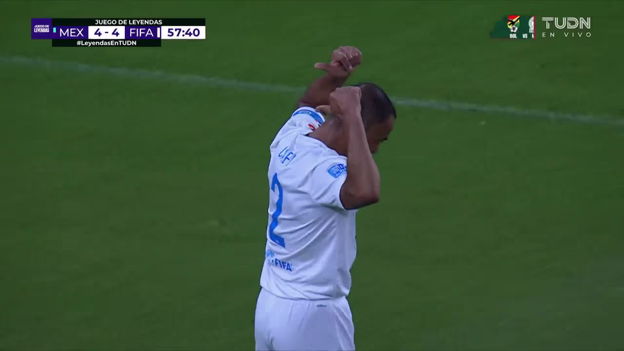 ¡Mira a Cafú! Las leyendas FIFA aumentan la ventaja con este gol | TUDN ...