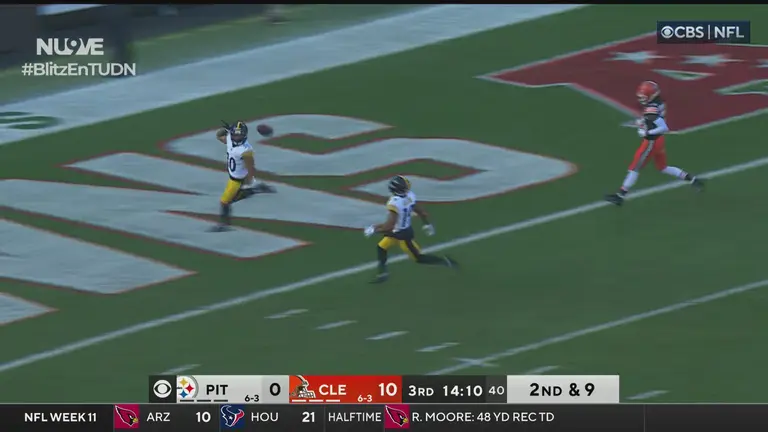 ¡Adiós! Warren se escapa y rompe el cero para los Steelers | TUDN ...