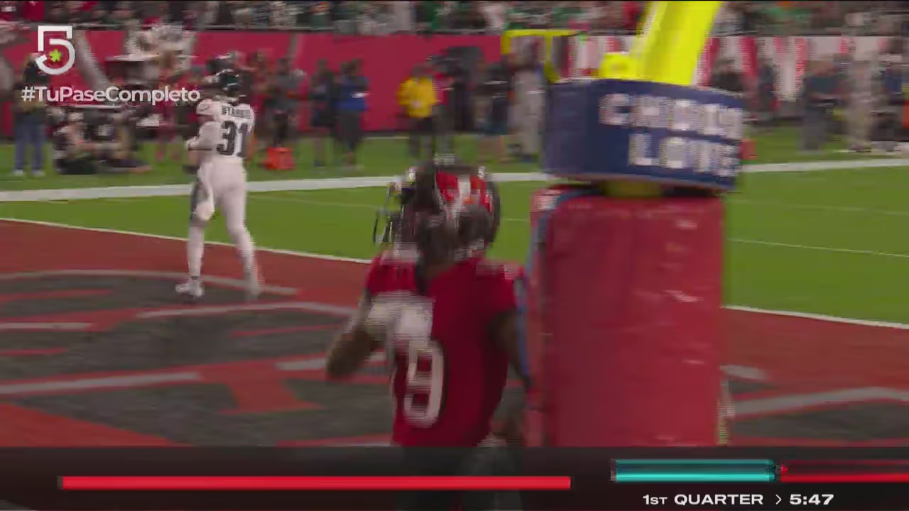 ¡David Moore se escapa y anota el primer TD para Tampa Bay! | TUDN NFL ...