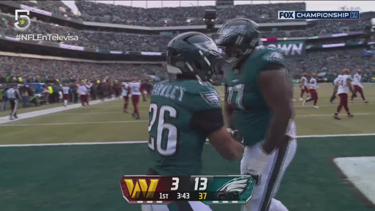 ¡TD Eagles! Barkley consigue su segunda anotación del juego | TUDN NFL ...