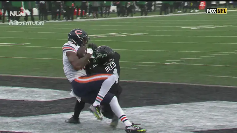 ¡Aguanta, pero anota! Pringle lucha con Reed y se queda con el ovoide ...