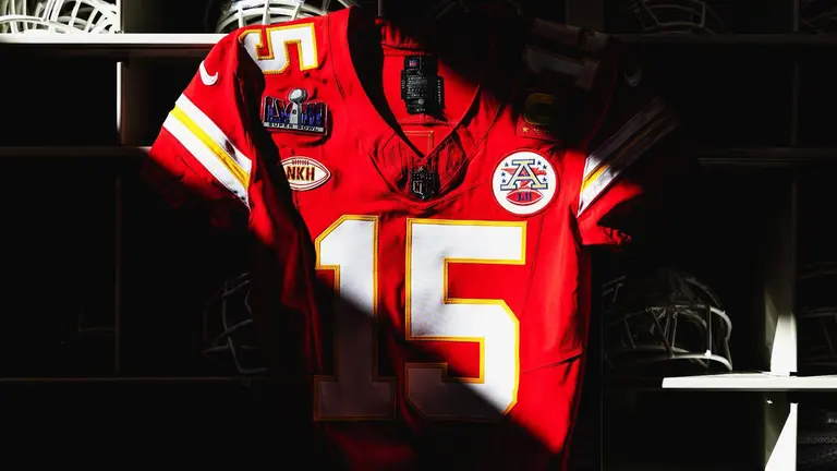 Super Bowl 58: Kansas City Chiefs presume el jersey que portará frente ...