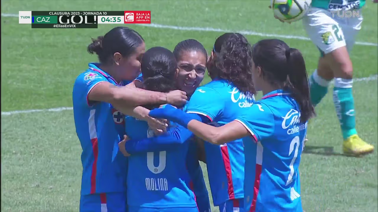 ¡No perdona! Monroy le pega con fuerza y colocado para el 1-0 de Cruz ...